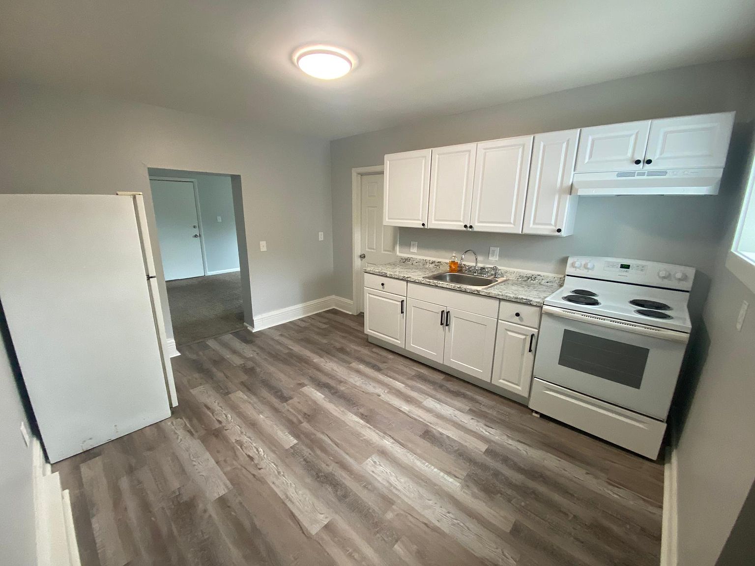 374 East Ave APT 1, Lockport, NY 14094 | Zillow