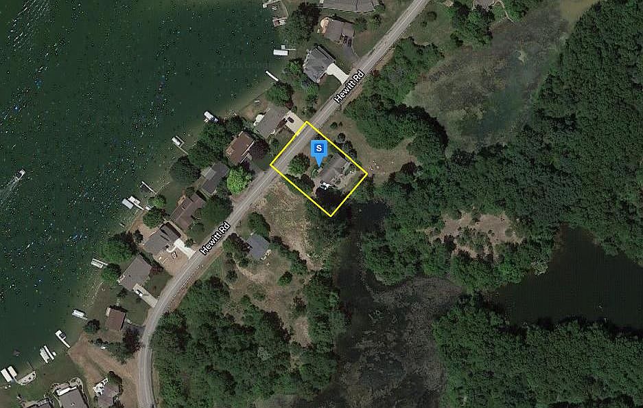 10727 Hewitt Rd, Brooklyn, MI 49230 | Zillow