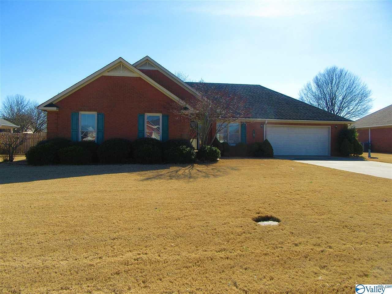 2607 Compton Dr SW, Decatur, AL 35603 | Zillow