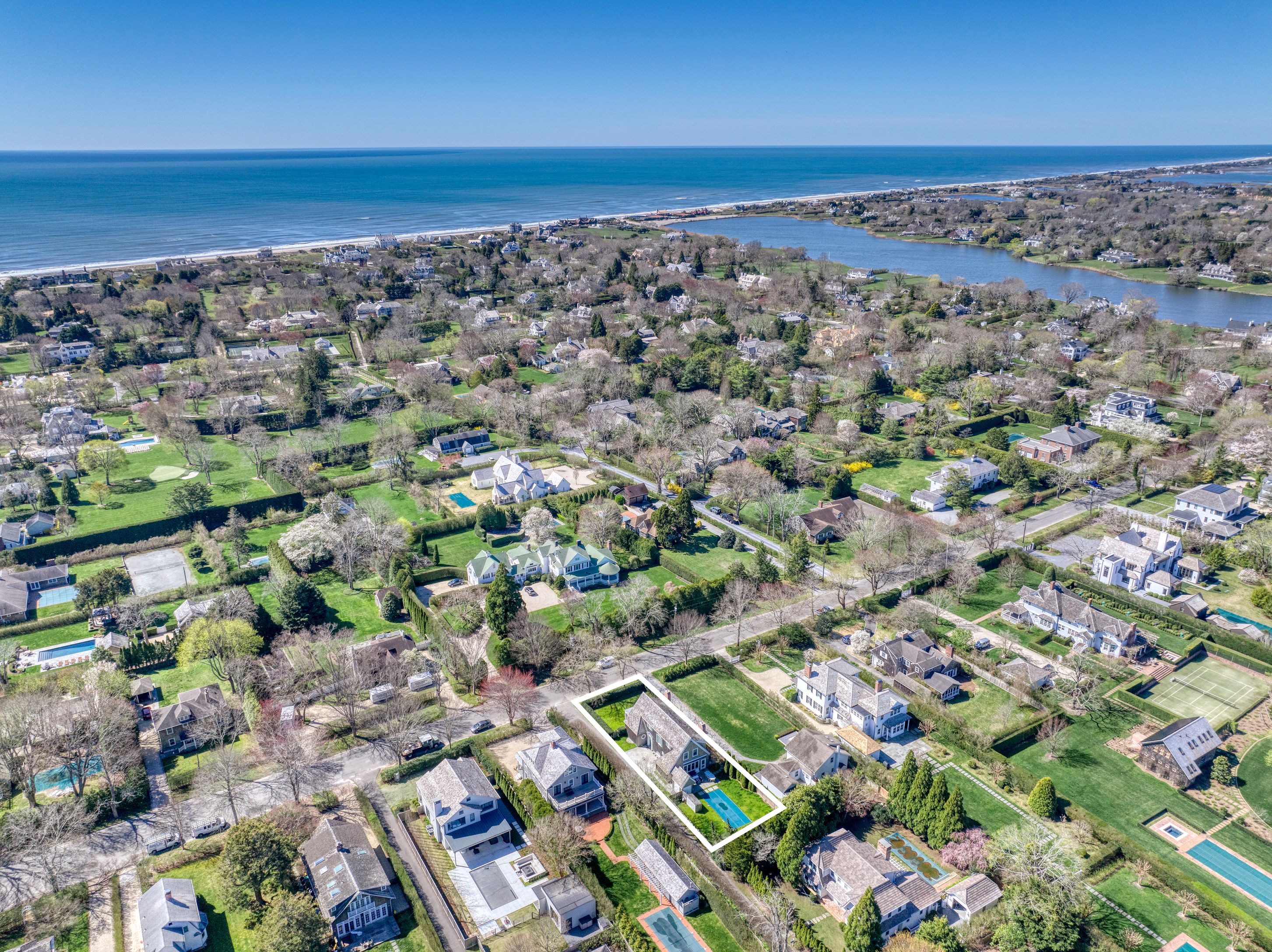 111 Toylsome Ln, Southampton, NY 11968 | Out East
