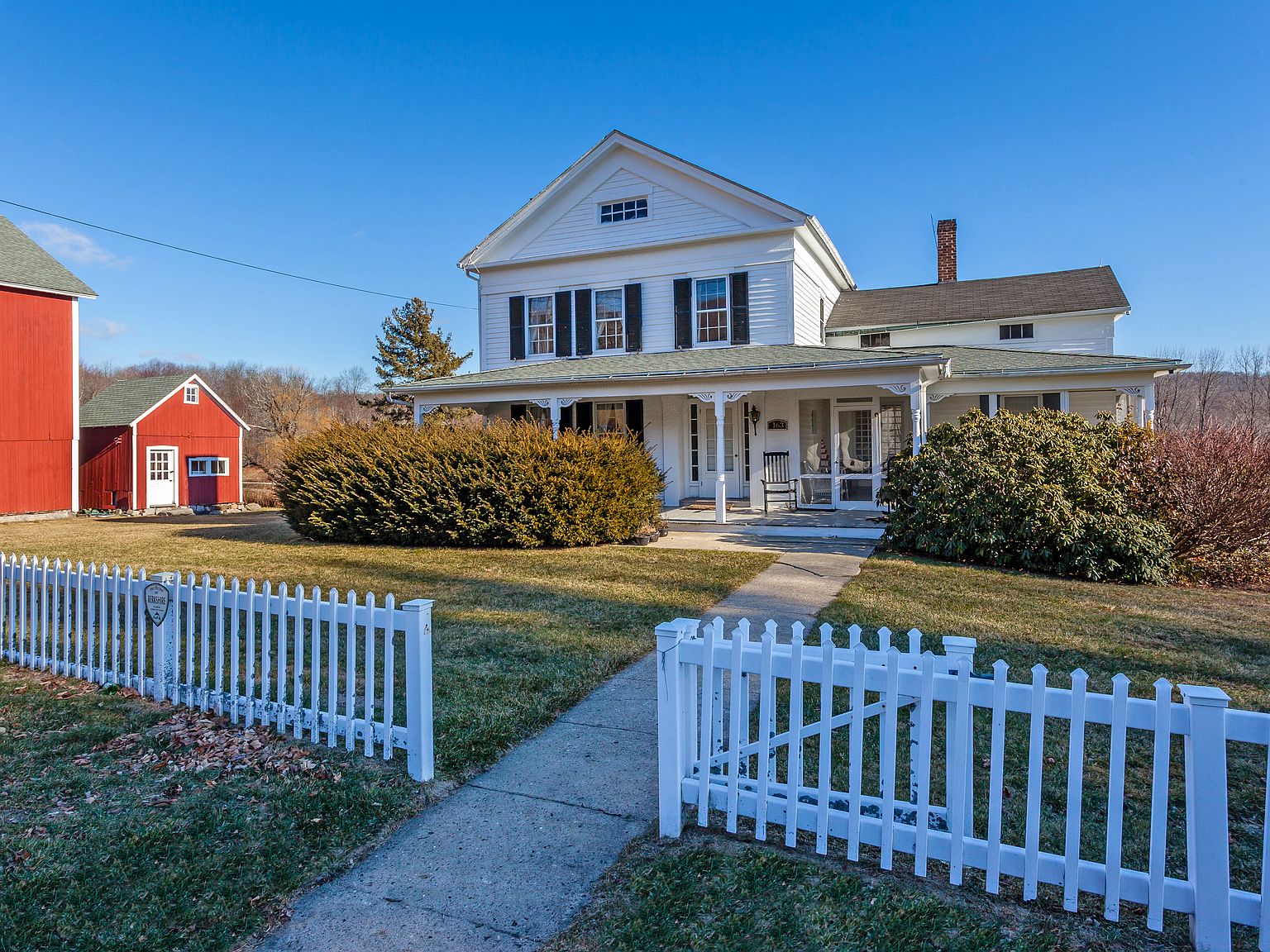 163 Lake Rd, Warren, CT 06754 | Zillow