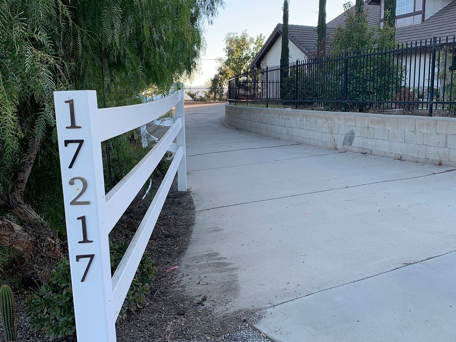 17217 Roosevelt St, Riverside, CA 92508 | Zillow