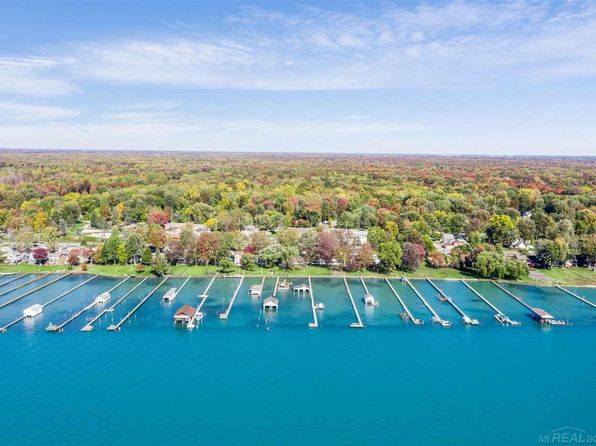 Algonac Real Estate - Algonac MI Homes For Sale | Zillow