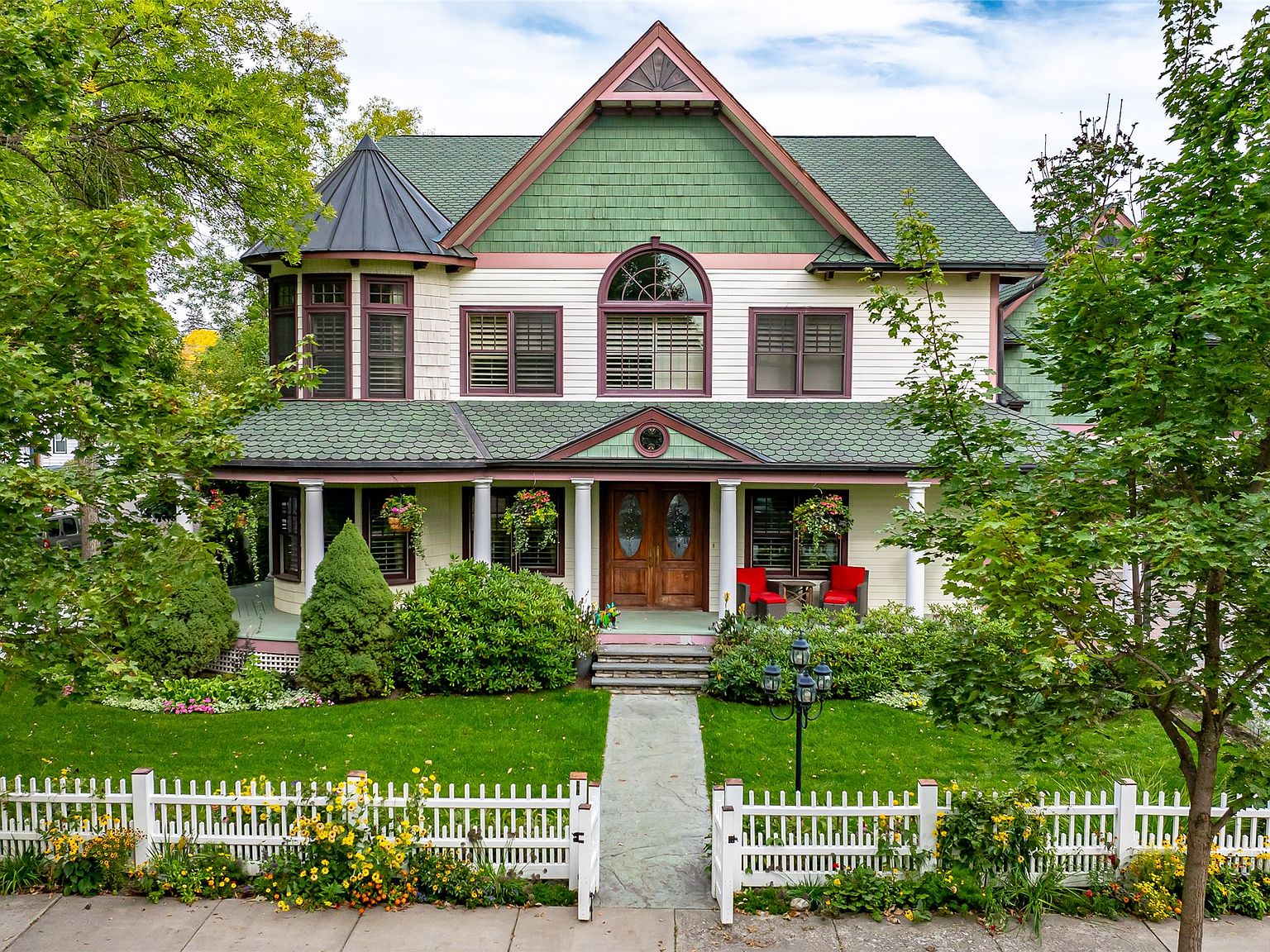 305 Columbia Ave, Whitefish, MT 59937 | MLS #30035180 | Zillow