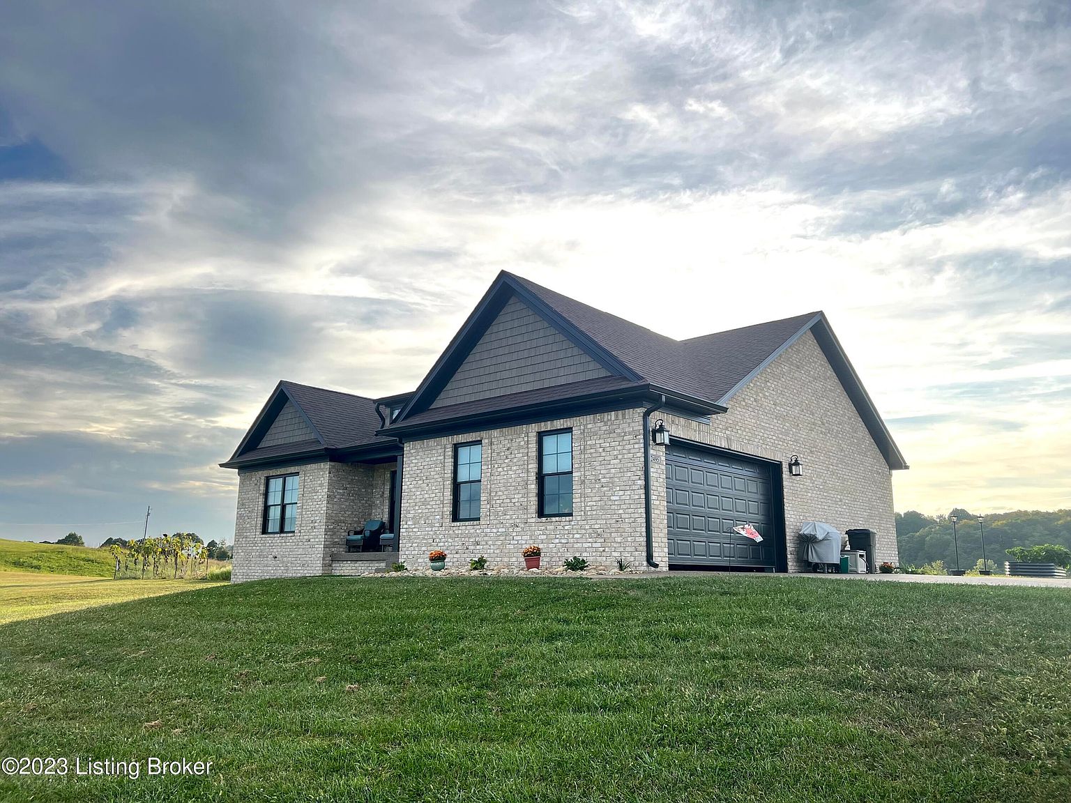2495 Manton Rd, Bardstown, KY 40004 | Zillow
