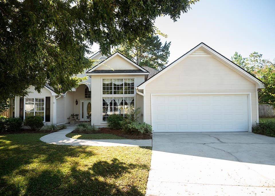 3399 Brandon Dr, Valdosta, GA 31605 | MLS #137046 | Zillow