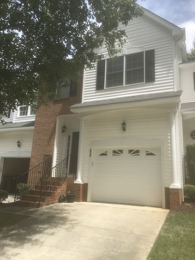 4607 Asterwood Dr, Raleigh, NC 27606 | Zillow