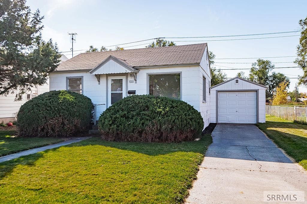 352 E 15th St, Idaho Falls, ID 83404 | MLS #2170577 | Zillow