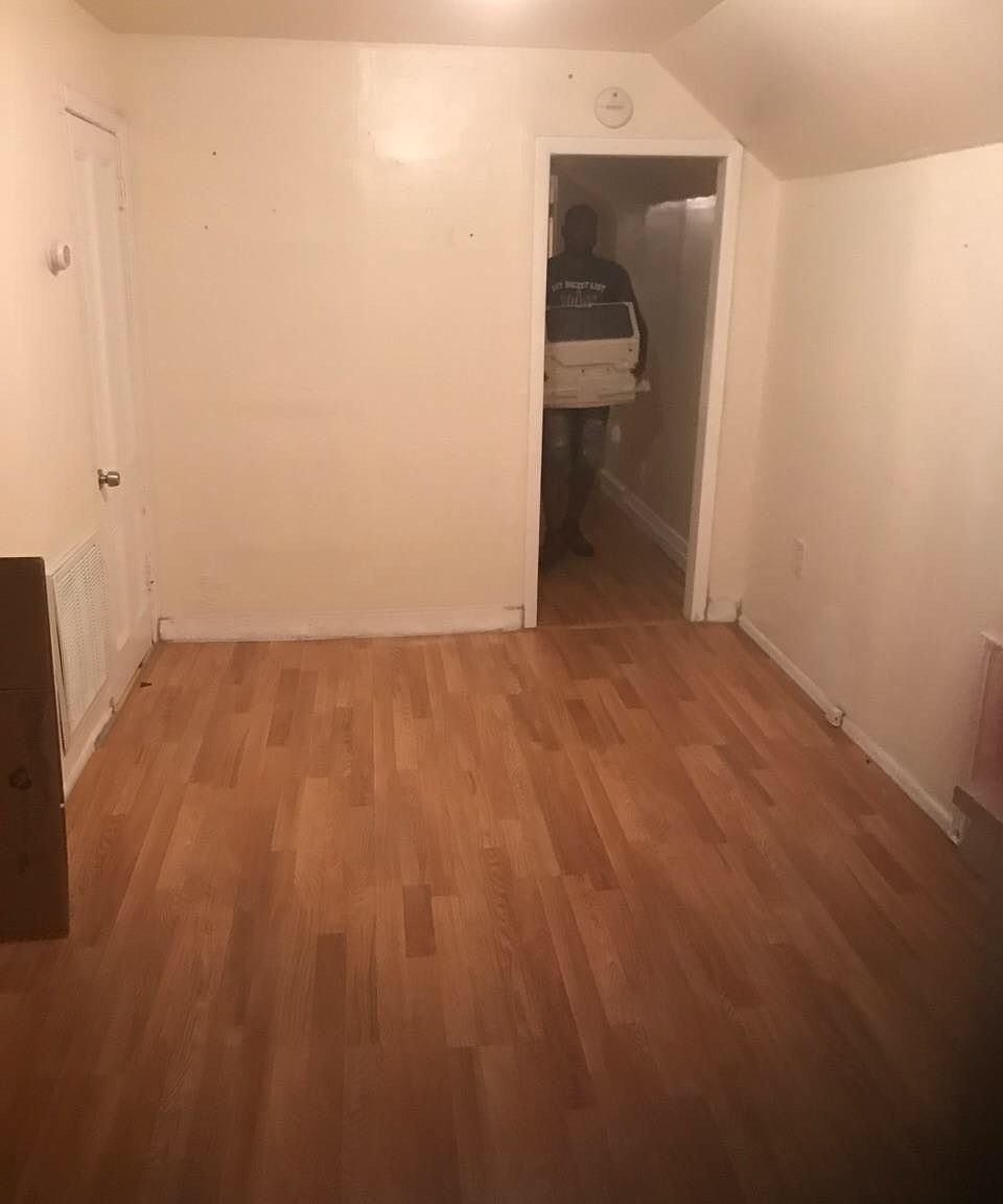 549 Court St, Elizabeth, NJ 07206 | Zillow