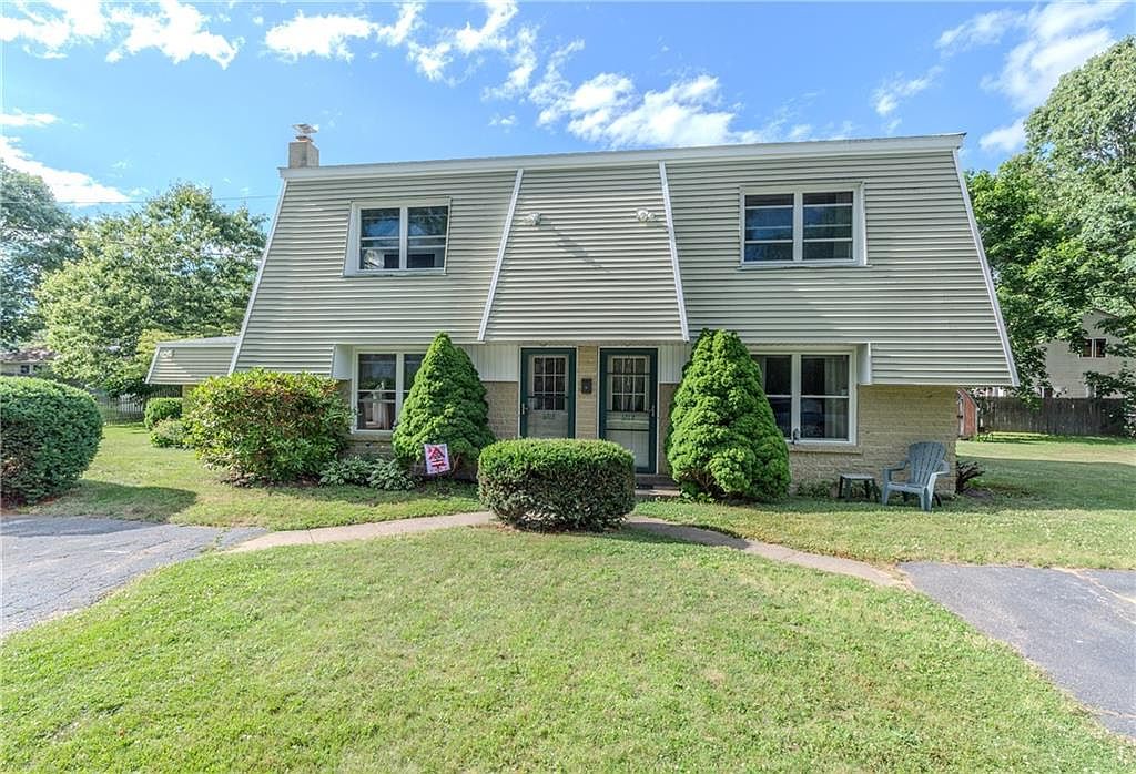 101 Ninigret Rd #B, Narragansett, RI 02882 | MLS #1363406 | Zillow