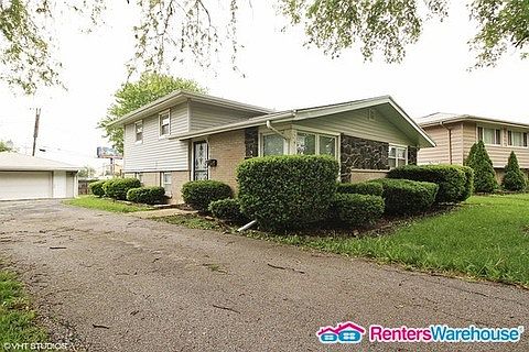 16742 Sunset Ridge Dr, Country Club Hills, IL 60478 | Zillow