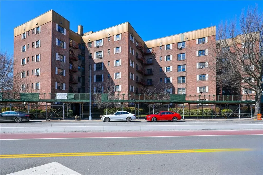 2807 Kings Highway #5B in Midwood, Brooklyn | StreetEasy