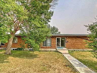 4328 W 4th St NW Calgary AB | Zillow