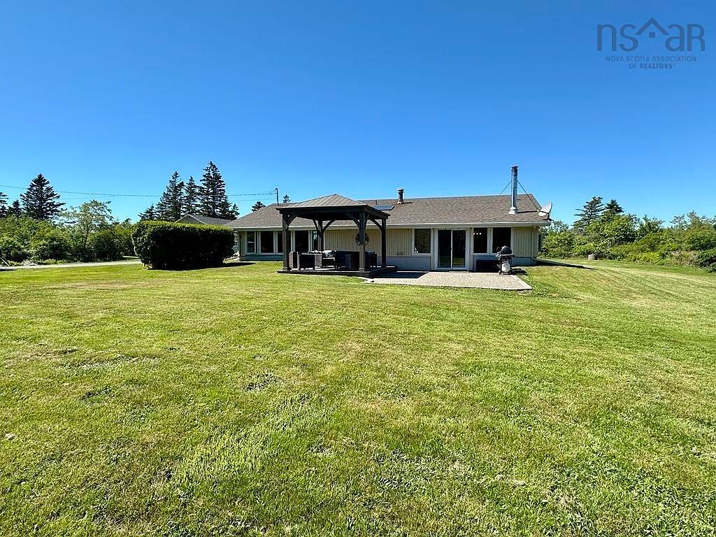 408 Lake George Rd S, Yarmouth, NS B5A 5M9 | MLS #202400224 | Zillow