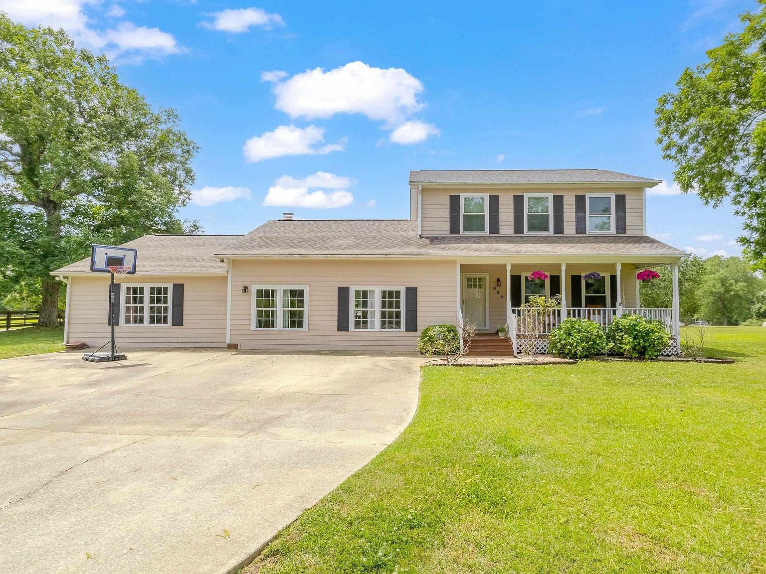 824 S Meadow Rd, Raleigh, NC 27603 | MLS #2511617 | Zillow
