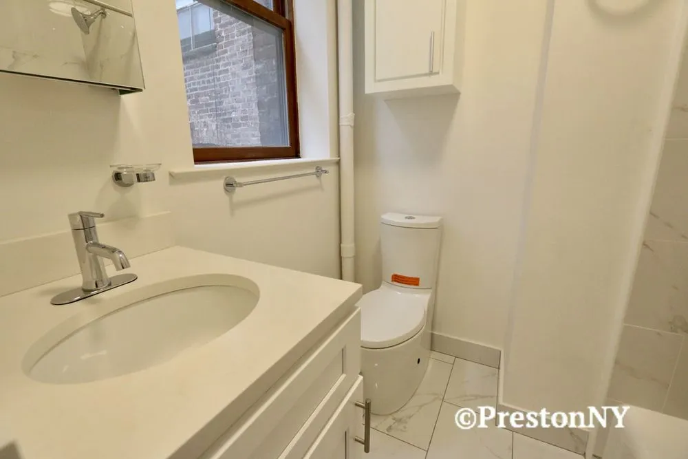 31 Bank Street #4E in West Village, Manhattan | StreetEasy
