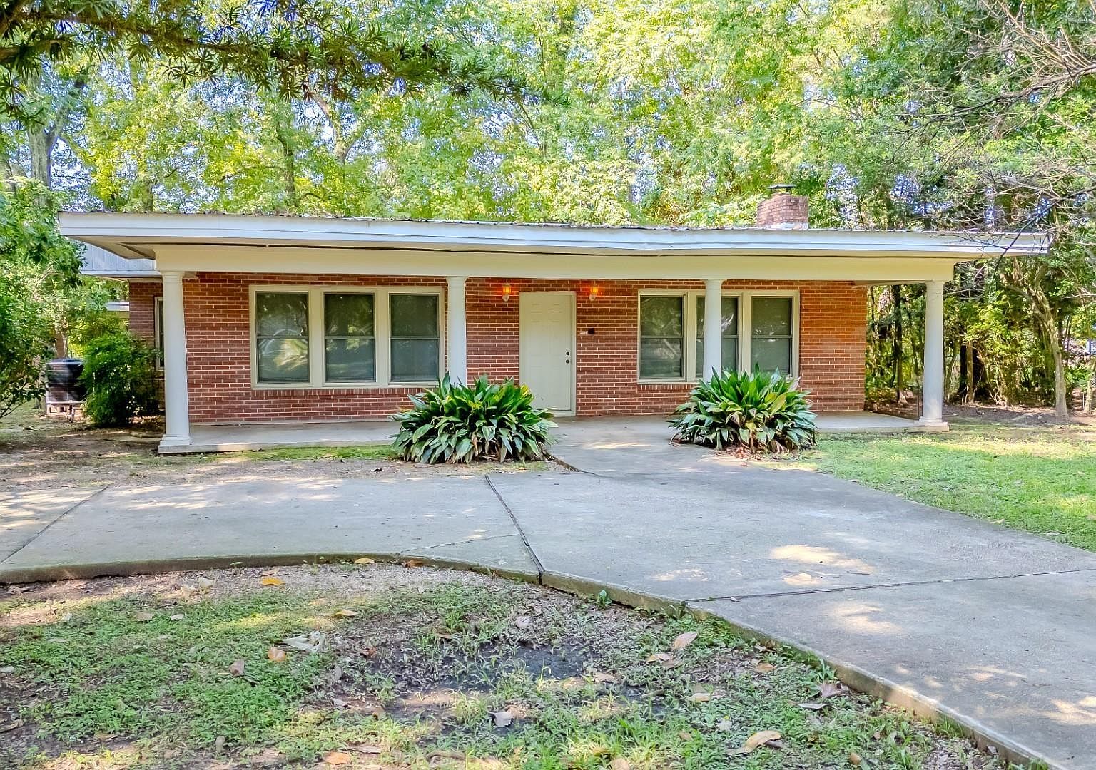 5174 Houston Dr, Baton Rouge, LA 70809 | MLS #2024015221 | Zillow