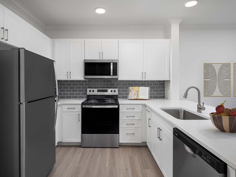 Camden Northpointe - 11743 Northpointe Blvd Tomball TX | Zillow