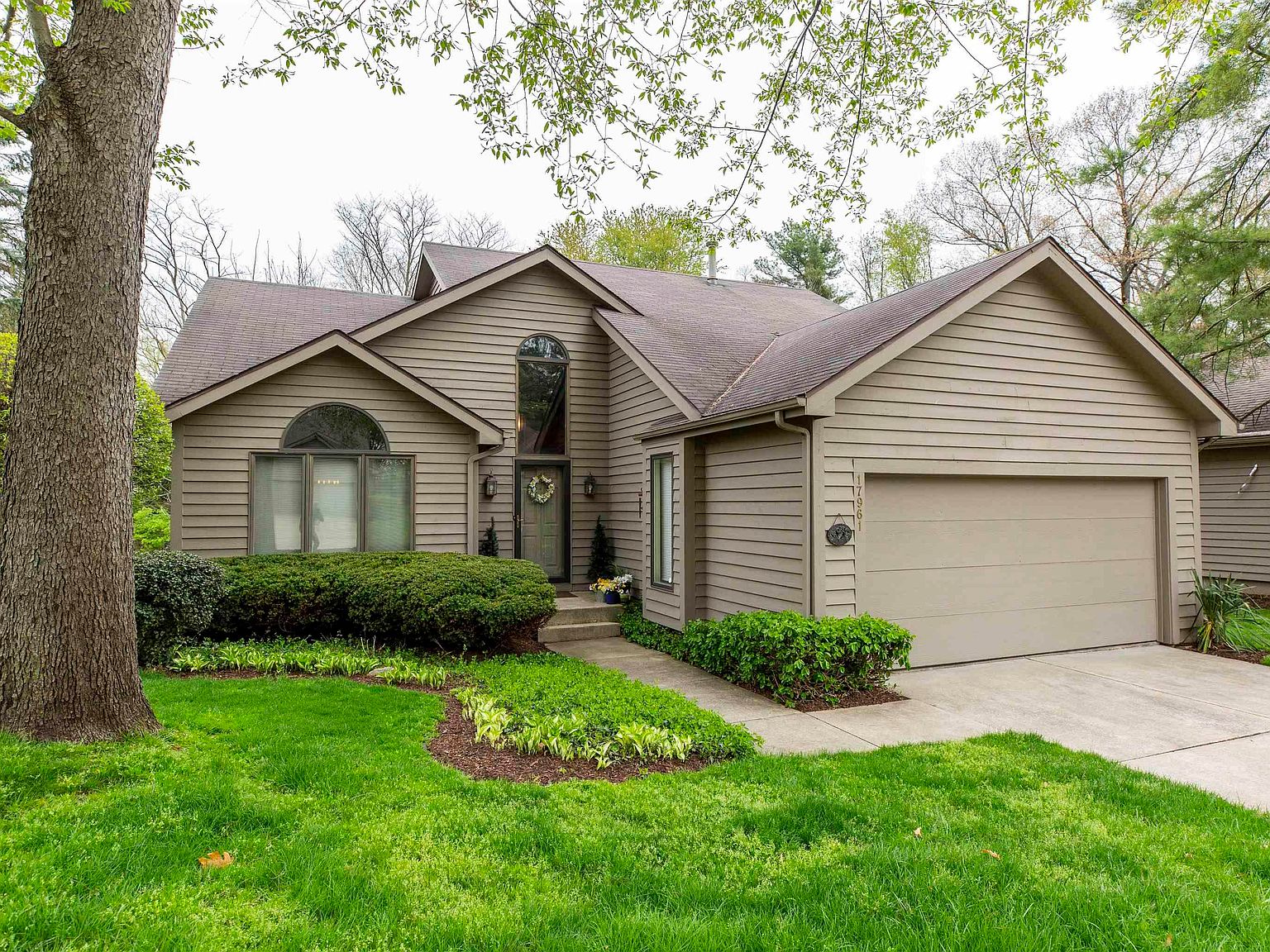 17961 Sable Ridge Dr, South Bend, IN 46635 | Zillow