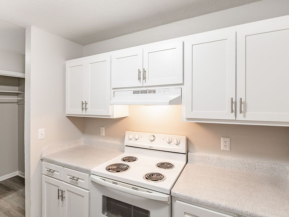 Sandlin Villas Apartments - 324 Cardinal Dr SW Decatur, AL | Zillow ...