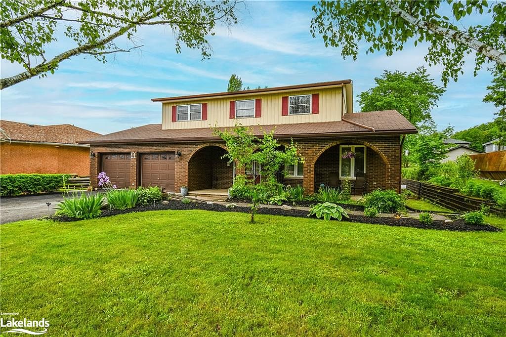 11 Hill Top Dr, Penetanguishene, ON L9M 1H7 | MLS #40595742 | Zillow
