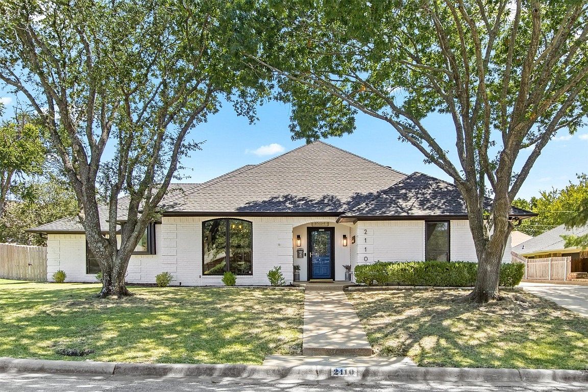 2110 Joni Cir, Sherman, TX 75092 | Zillow