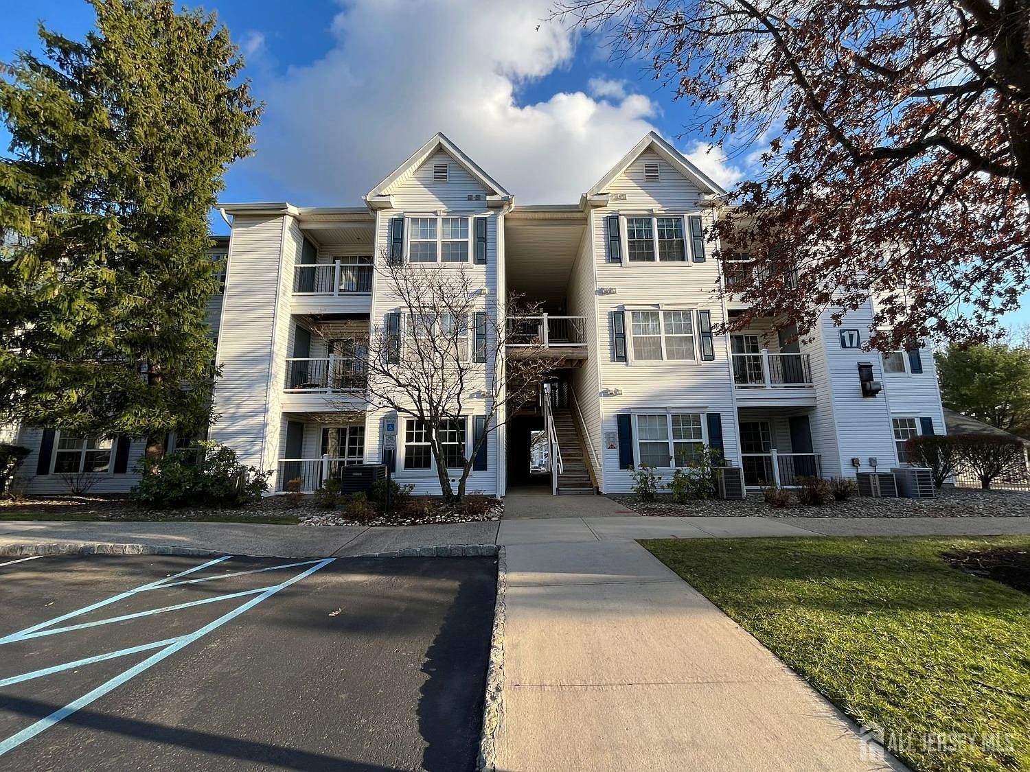 1715 Waterford Dr #1715, Edison, NJ 08817 | Zillow