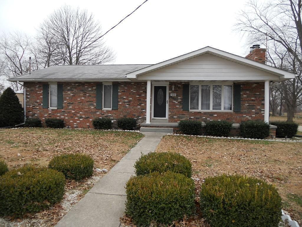 109 W Main St, Saint Jacob, IL 62281 | Zillow