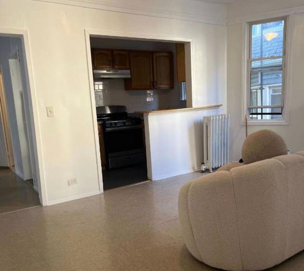 72 Bruce Ave APT 2, Yonkers, NY 10705 | Zillow