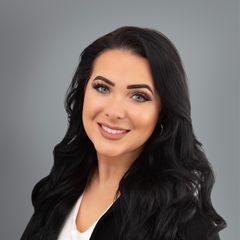 Caitlyn White - Real Estate Agent in Portland, ME - Reviews | Zillow