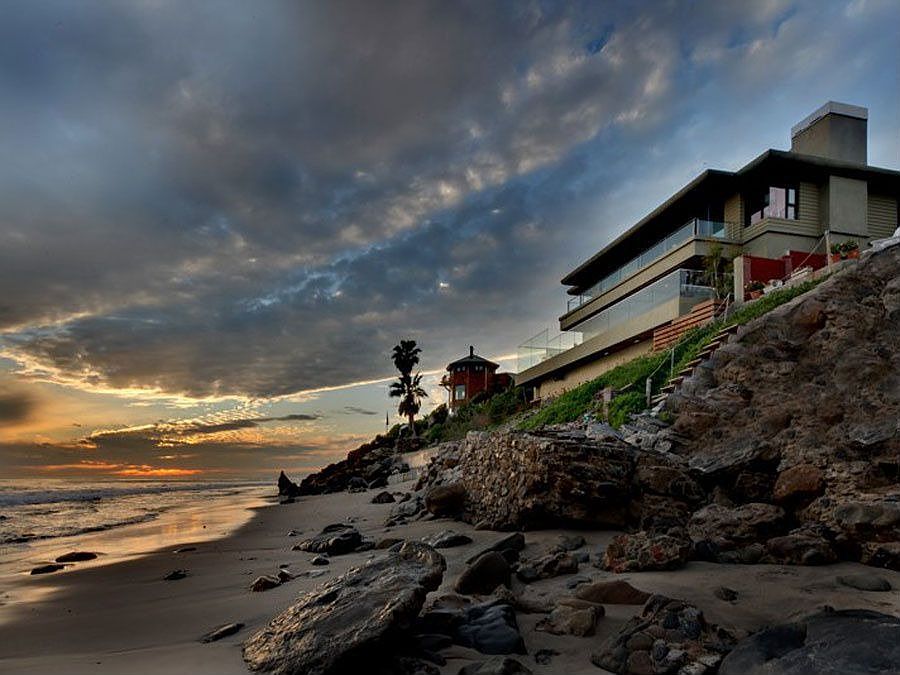 24352 Malibu Rd, Malibu, CA 90265 | Zillow