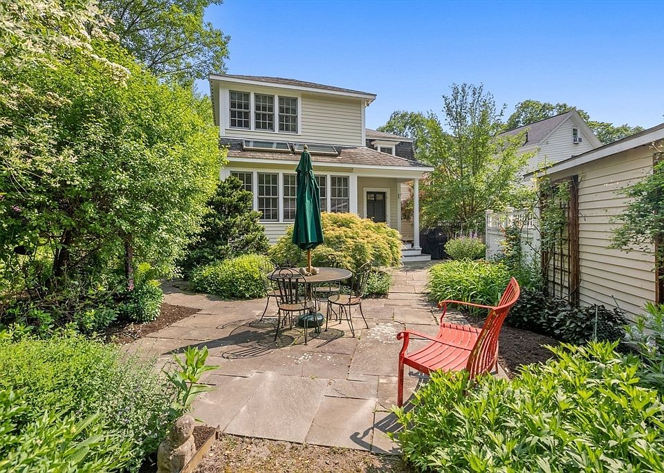 647 Boston Post Rd, Weston, MA 02493 | Zillow