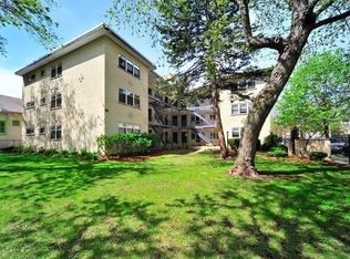 4244 N Greenview Ave, Chicago, IL 60613 | Zillow