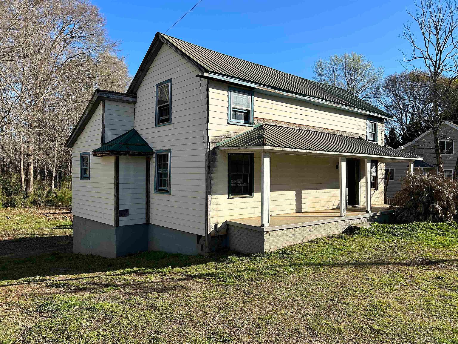 141 High St, Converse, SC 29329 | Zillow