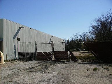 10902 Kingspoint Rd, Houston, TX 77075 | Zillow