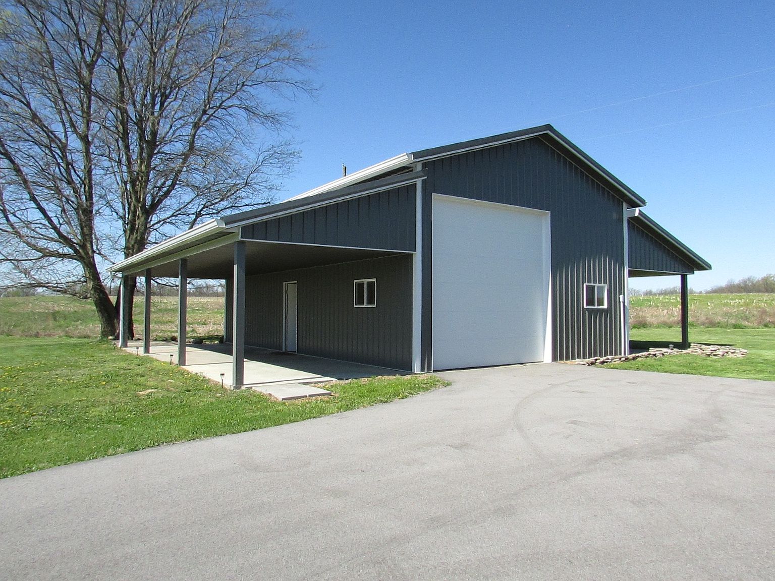 2121 State Highway 1, Crossville, IL 62827 | Zillow