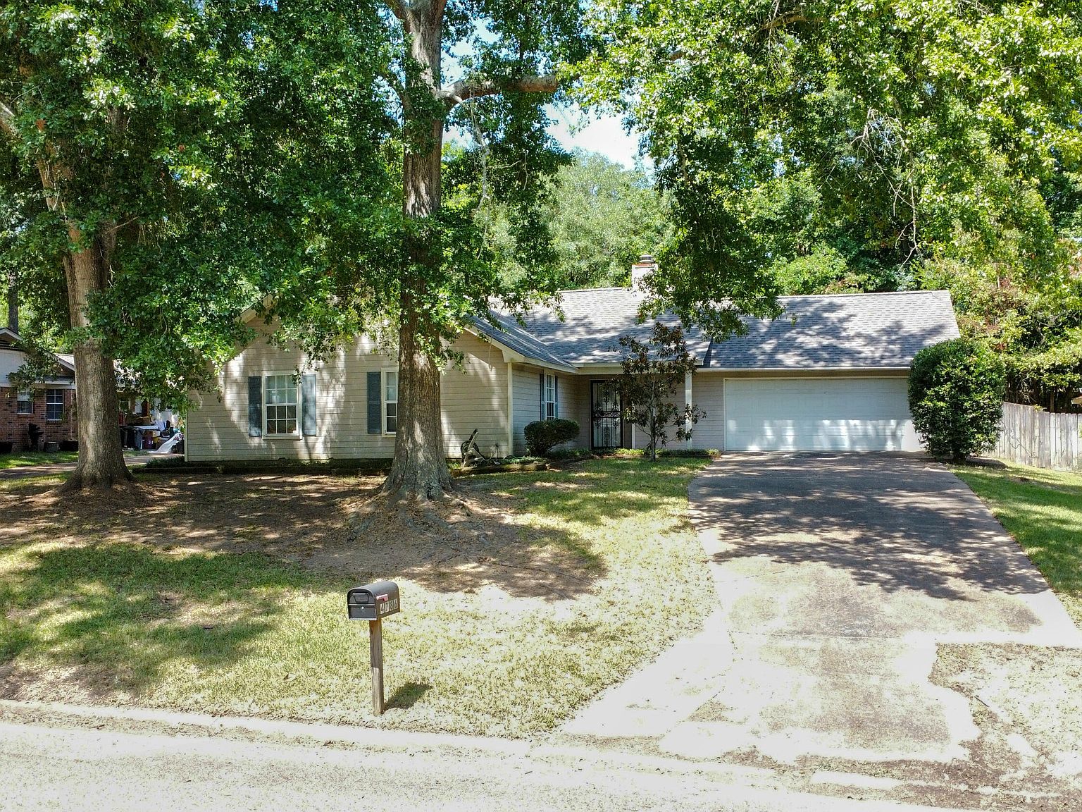 4787 Old Lake Rd, Jackson, MS 39212 | Zillow