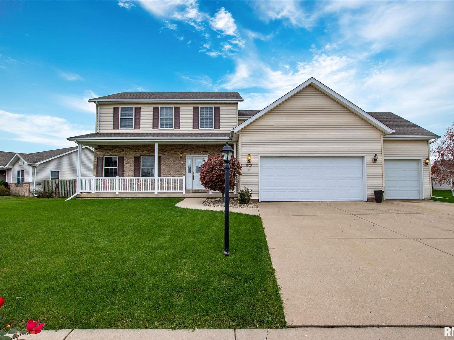 1505 Red Brook Ct, Metamora, IL 61548 | Zillow