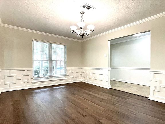 5623 Valkeith Dr, Houston, TX 77096 | Zillow