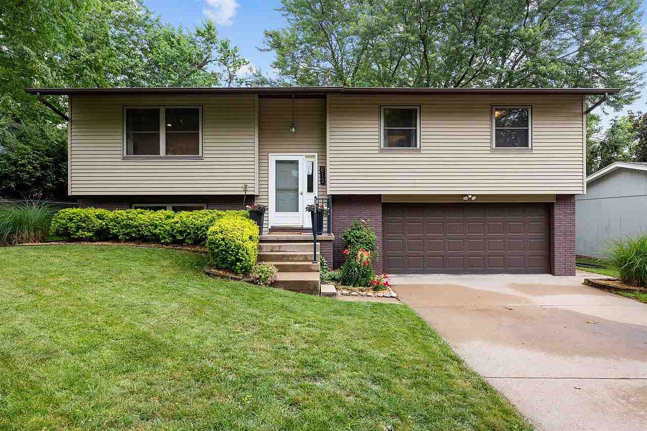 812 Keswick Dr, Iowa City, IA 52246 | MLS #202504205 | Zillow