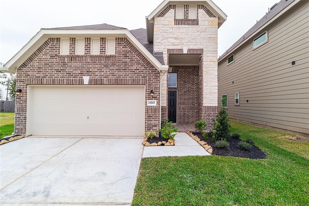 13707 Evansdale Ln, Houston, TX 77083 | Zillow