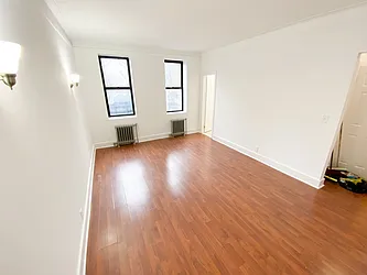 29 East Mosholu Parkway North #2C in Norwood, Bronx | StreetEasy