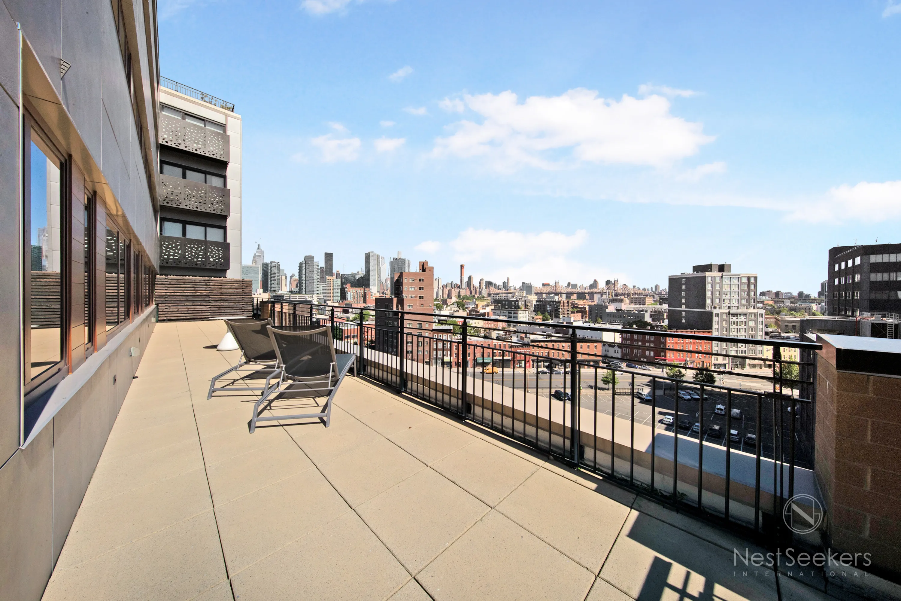 Hunters Landing LIC at 11-39 49th Avenue in Hunters Point : Sales ...