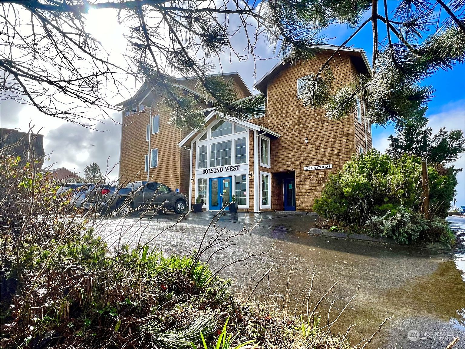 205 Bolstad Avenue W #201, Long Beach, WA 98631 | Zillow