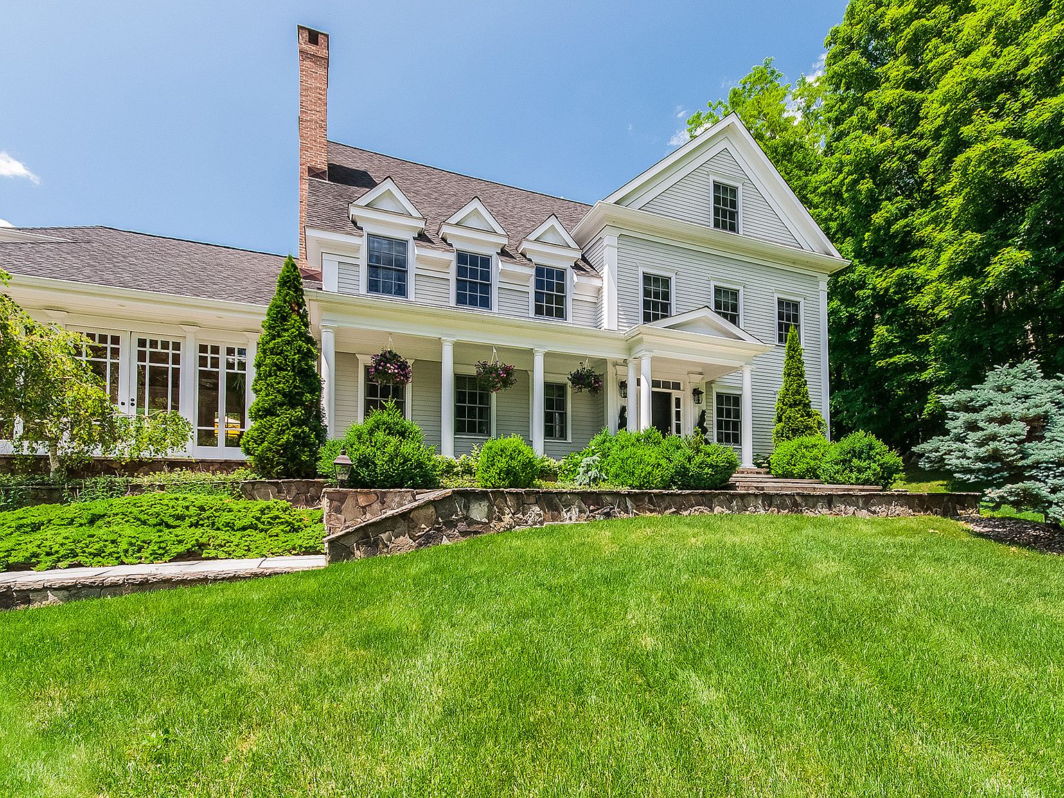 21 Stonehenge Rd #R, Ridgefield, CT 06877 | Zillow