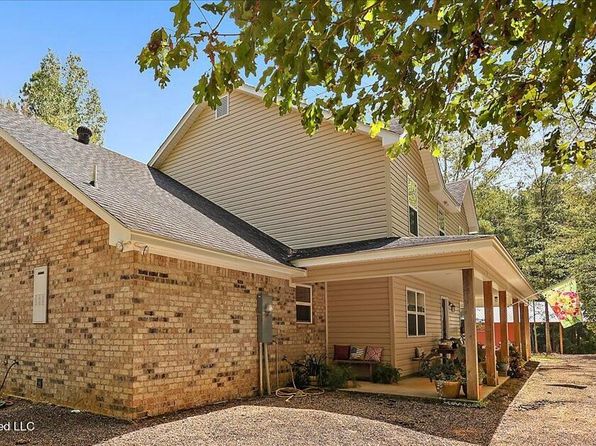 39153 Luxury Homes For Sale - 9 Homes | Zillow