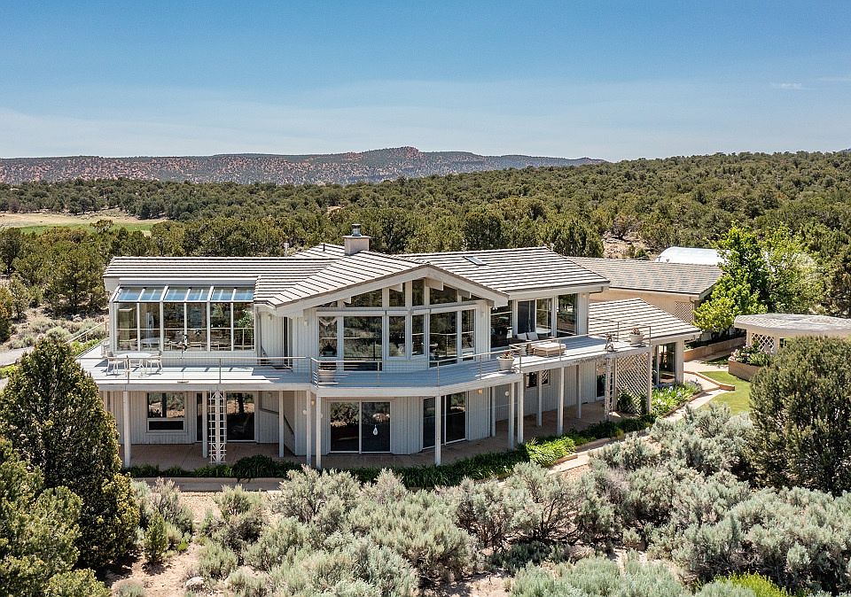 861 W 960 N, Teasdale, UT 84773 | MLS #1888948 | Zillow