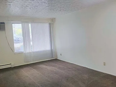 The Clinton Springs Apartments - 895 Clinton Springs Ave Cincinnati OH ...