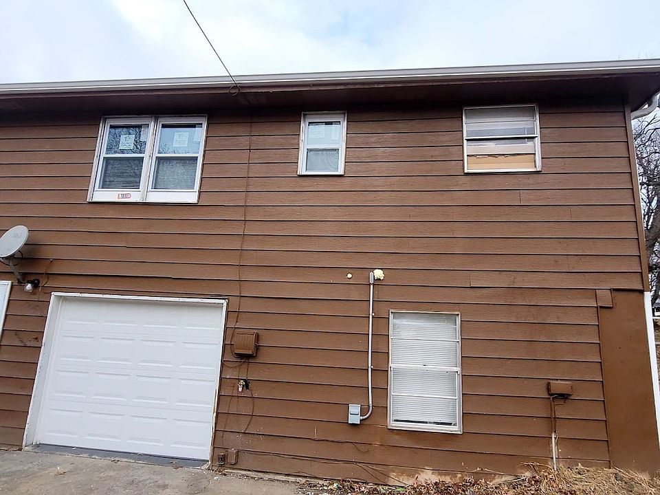 5707-5709 NE 51st St, Kansas City, MO 64119 | Zillow