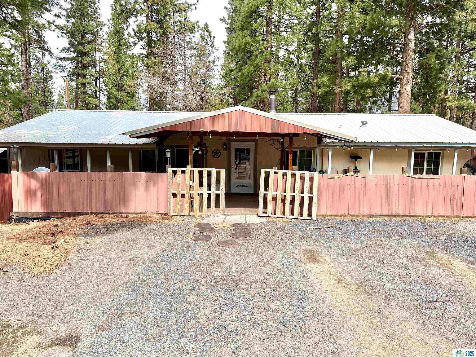 462-460 Check Ln, Janesville, CA 96114 | MLS #202500141 | Zillow